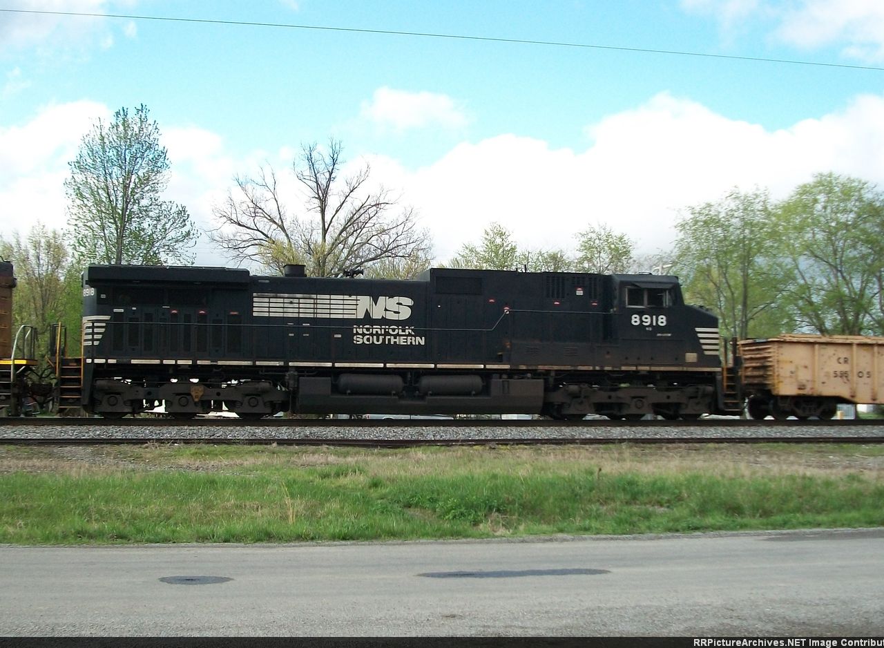 NS 8918